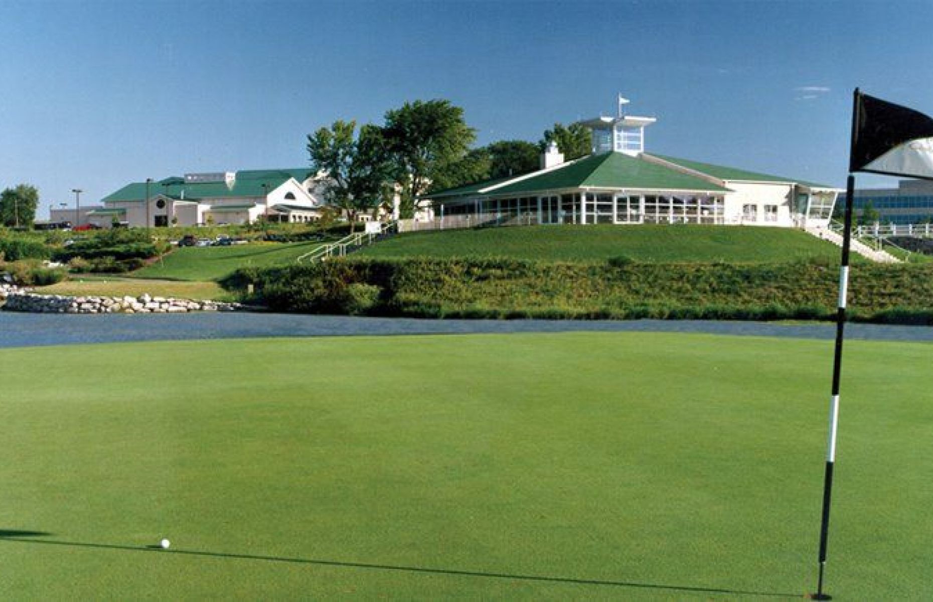 Adams Point Golf Club | Perklee